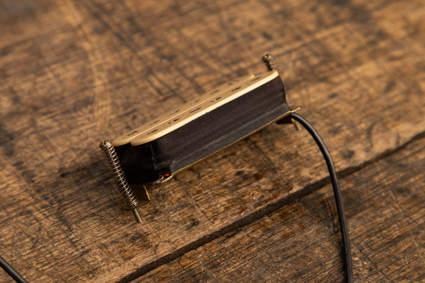 Vintage DiMarzio DP100 Super Distortion F Spaced Neck Humbucker Pickup ...